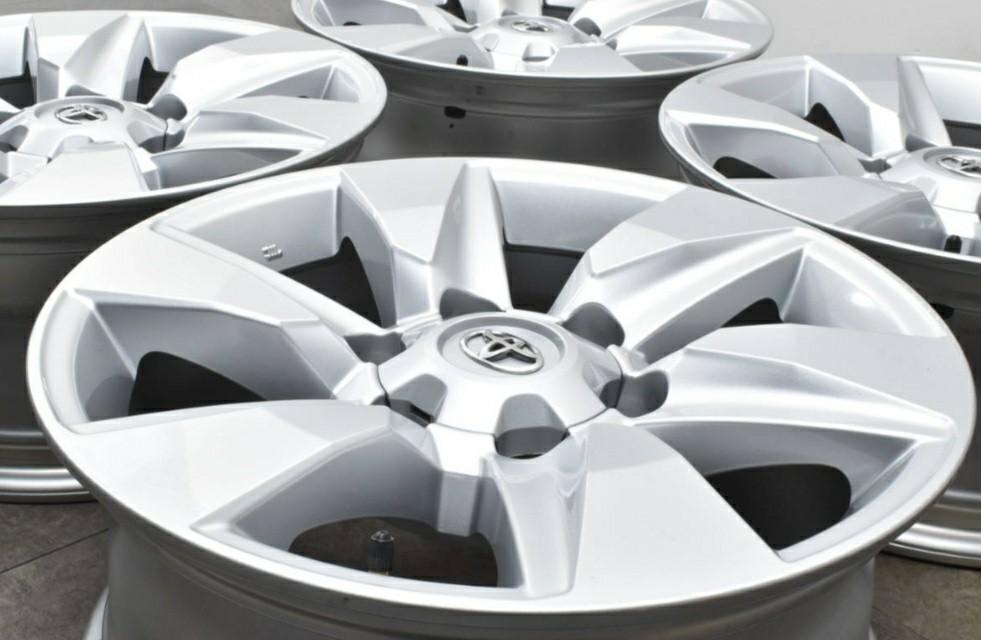 Hiace 17'inch Toyota LC Prado Rims, Car Accessories, Tyres & Rims on ...