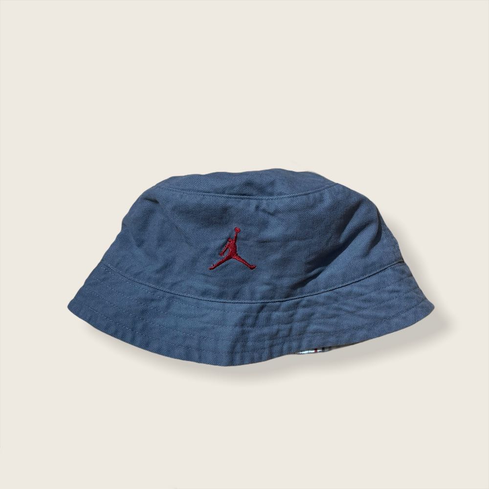 Jordan bucket hat unisex, Men's Fashion, Watches & Accessories, Caps ...