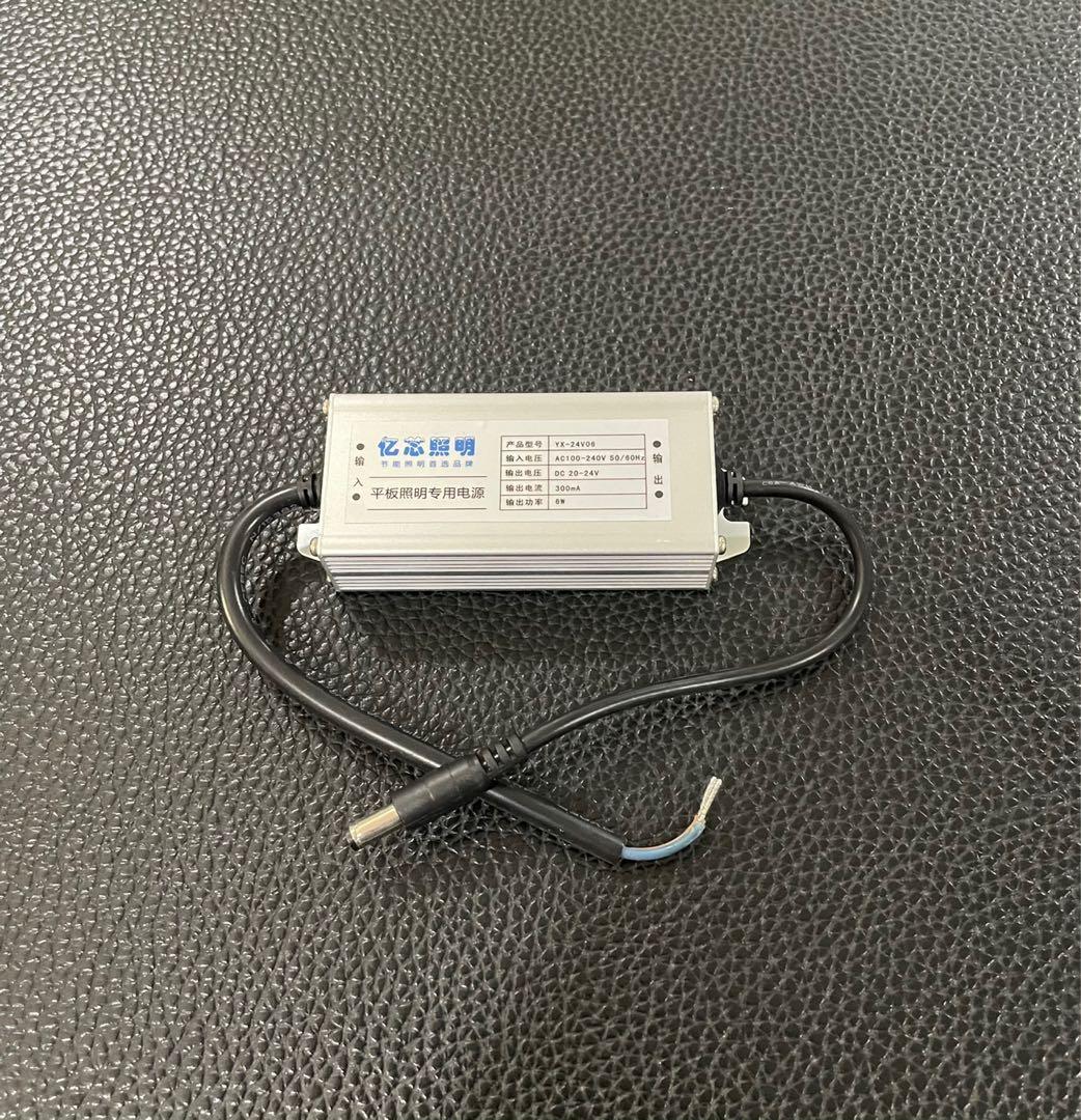 LED Pin Light 4” Round Aluminum 6W, Furniture & Home Living, Lighting ...