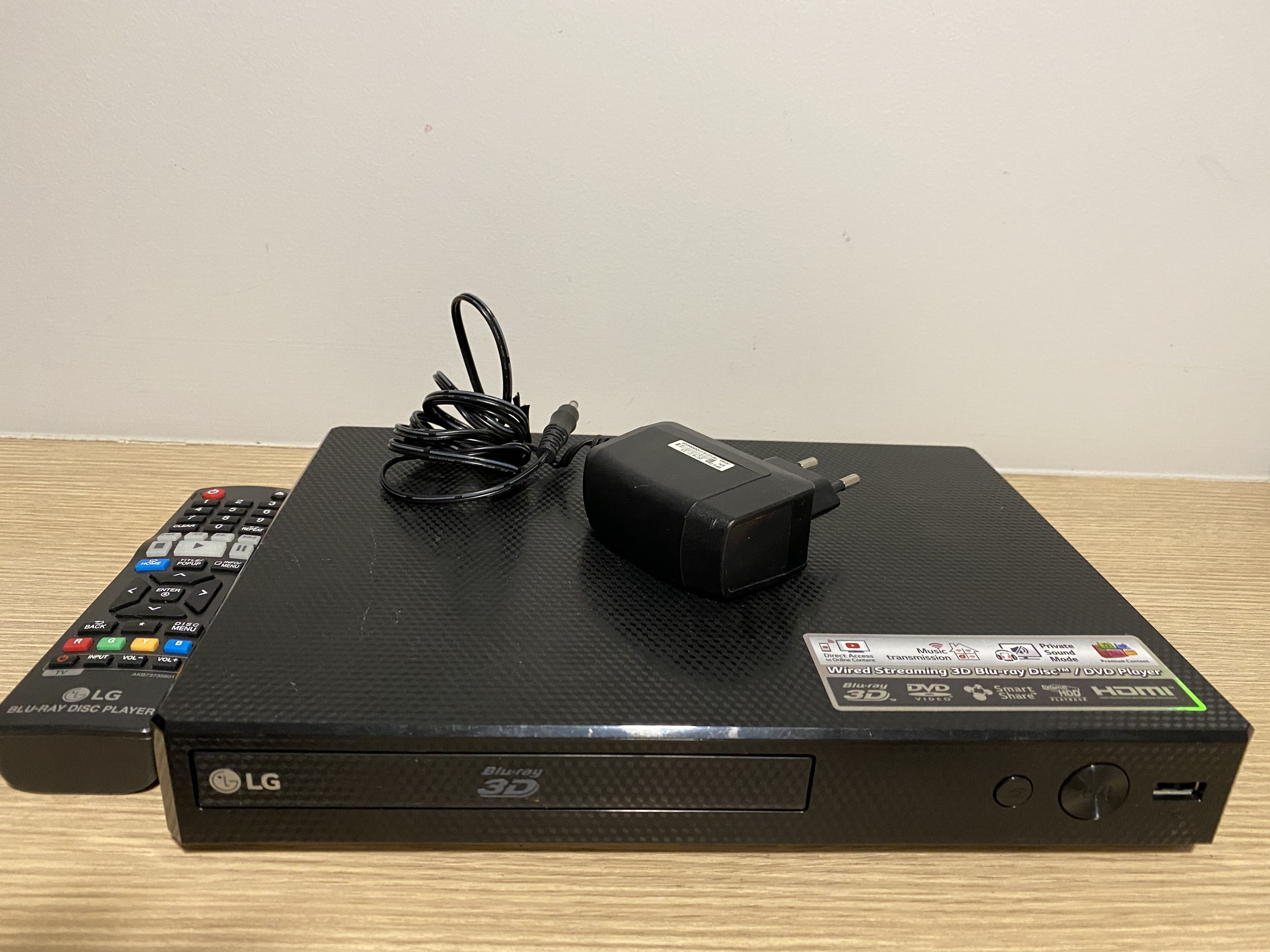 LG Blu-Ray / DVD / USB / Network Player (BP450), TV & Home Appliances ...