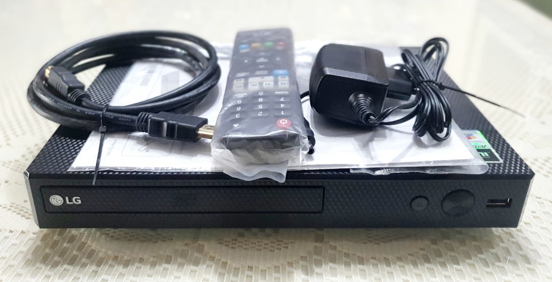 LG Blu-Ray DVD BP450, TV & Home Appliances, TV & Entertainment, Blu-Ray ...