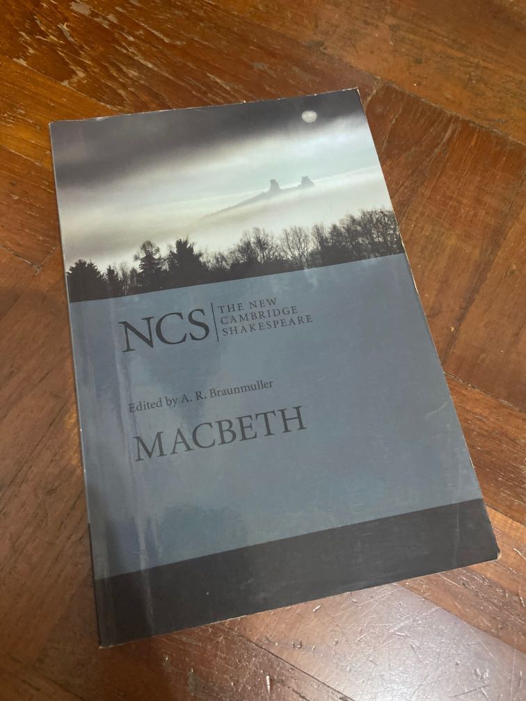 Macbeth New Cambridge Shakespeare Textbook Book Literature, Hobbies ...