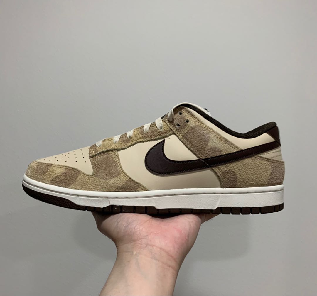Nike Dunk Low Premium Animal Giraffe, Men's Fashion, Footwear, Sneakers ...