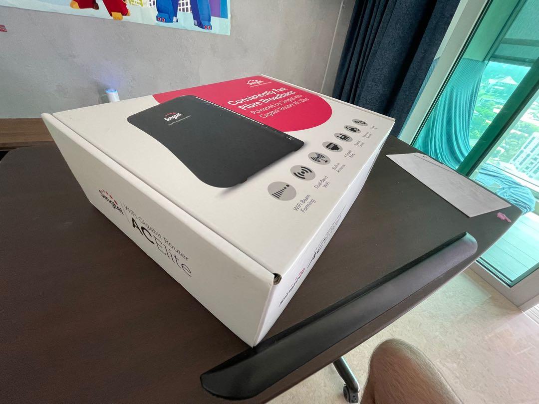 Singtel WIFI mesh router, Computers & Tech, Parts & Accessories ...