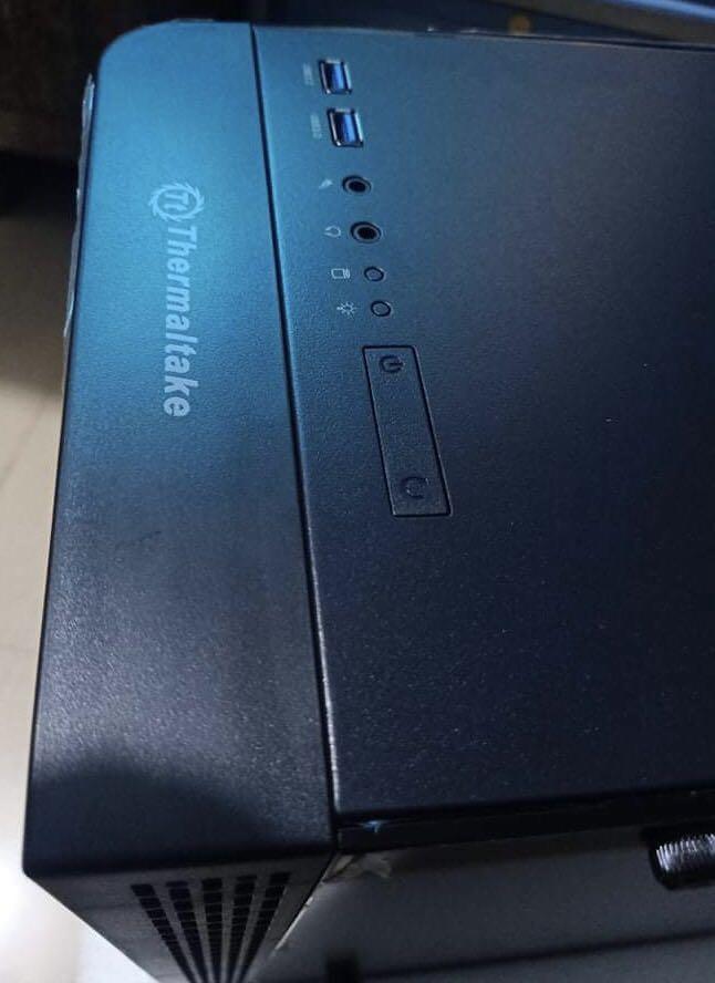 THERMALTAKE VIEW 21 TEMPERED GLASS EDITION MID-TOWER CASE, Computers ...