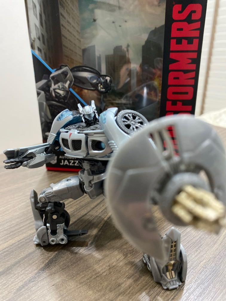 Transformers Jazz - Studio Series 10, Hobbies & Toys, Toys & Games on ...