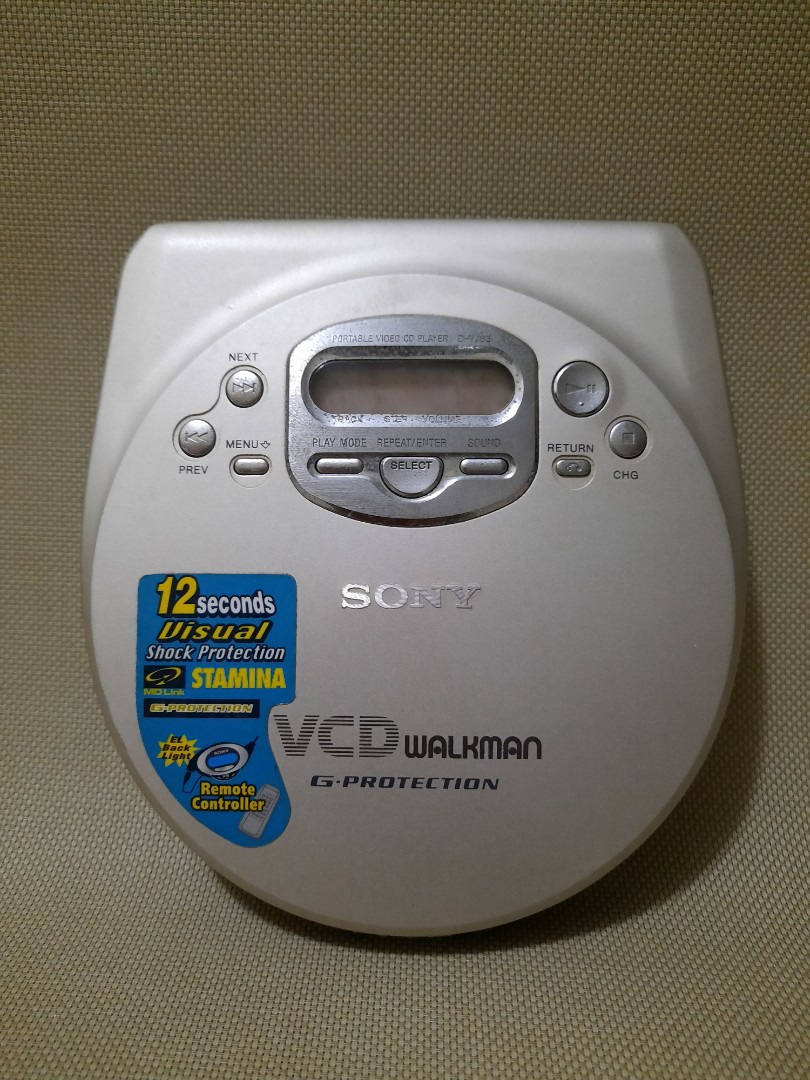 Antique Sony Walkman VCD - not working, Hobbies & Toys, Memorabilia ...