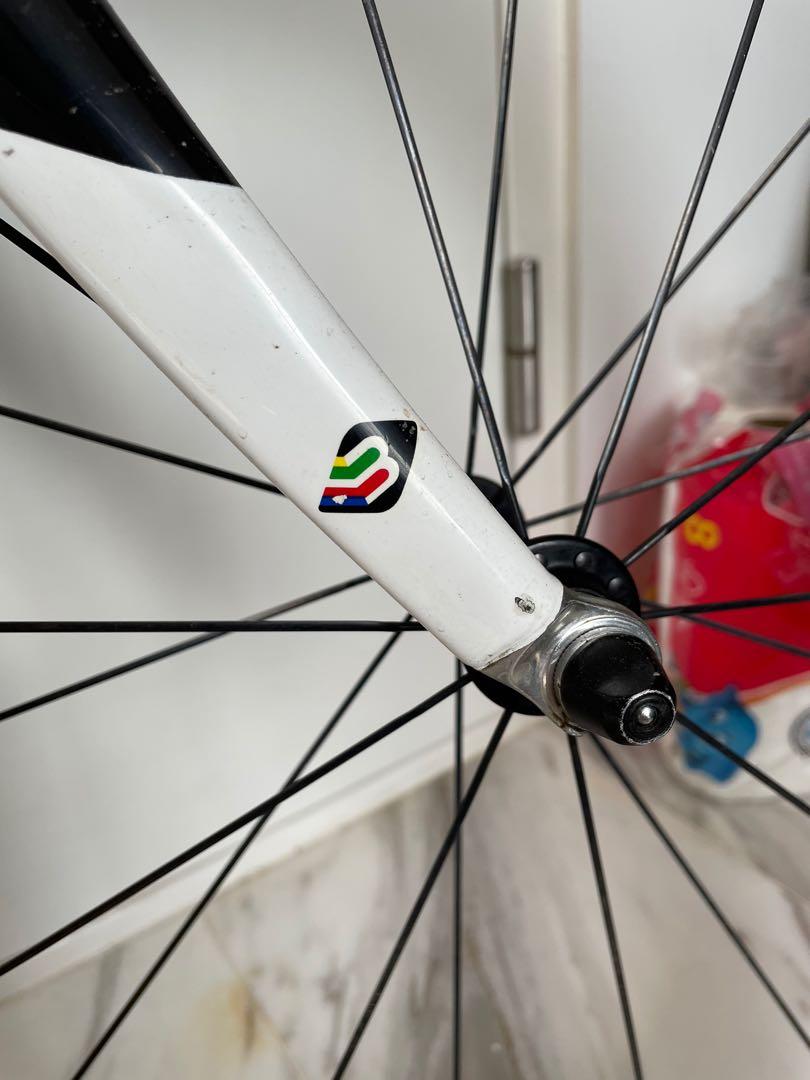 Basso Reef - Italian Road Bike, Sports Equipment, Bicycles & Parts ...