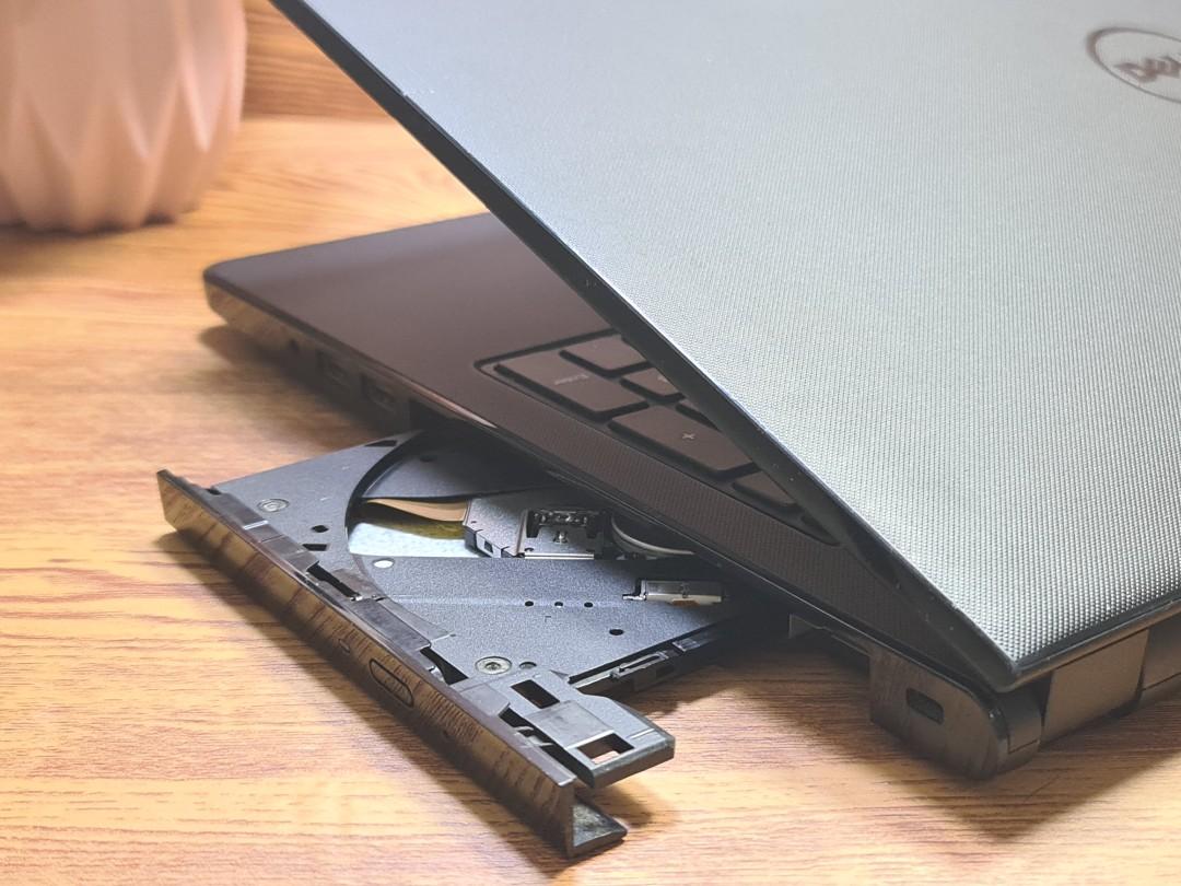 DELL Vostro 15-3565 AMD E2-7110 with AMD Radeon R2 Graphics 4Gb ram ...