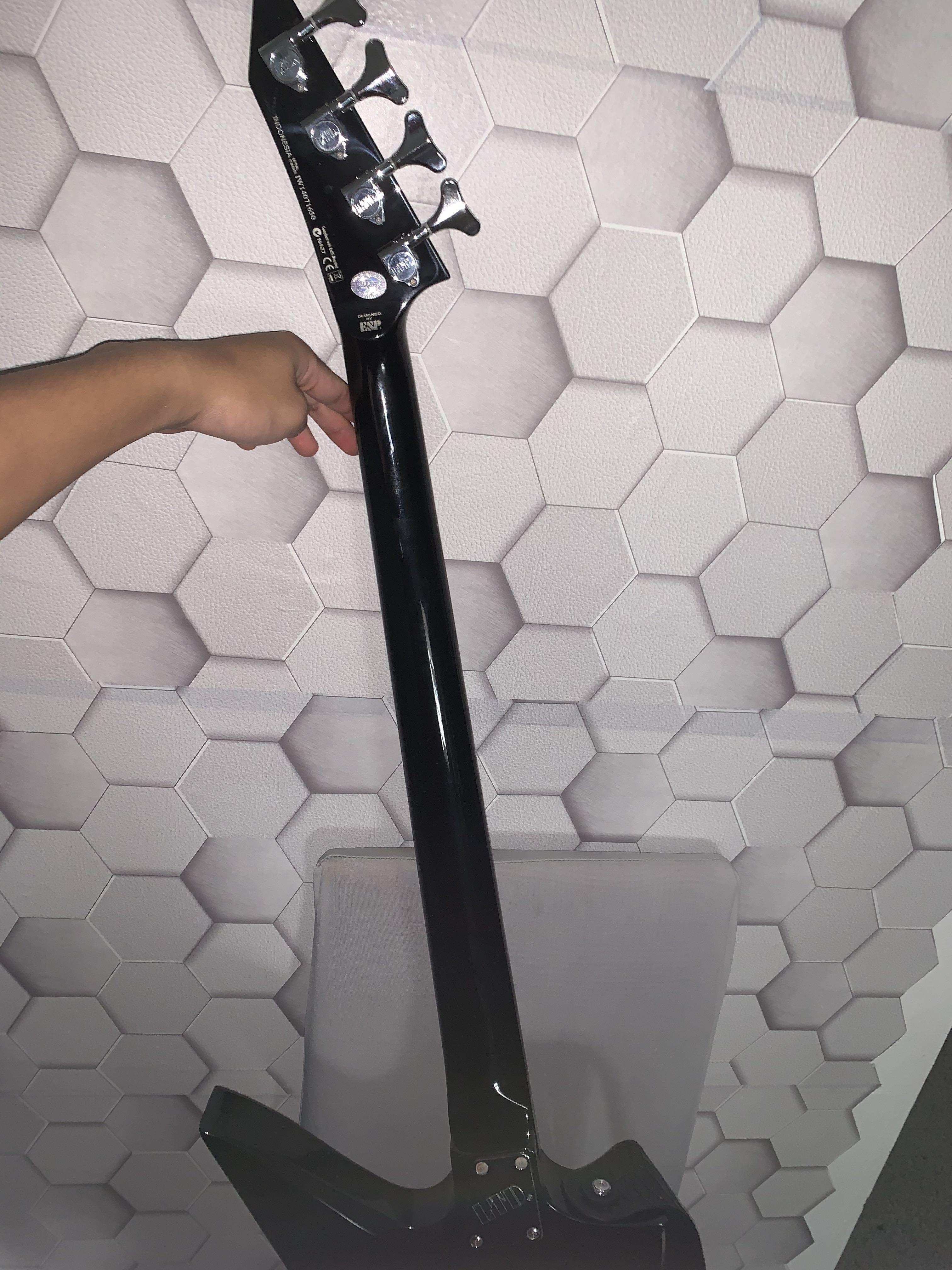 Esp Ltd Bass Guitar Hobbies And Toys Music And Media Musical Instruments On Carousell