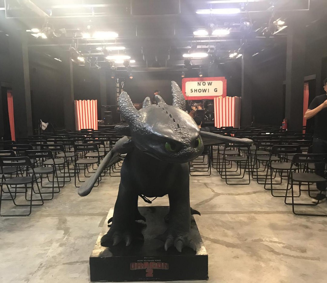 Life size Toothless statue from Dreamworks, Hobbies & Toys, Toys ...