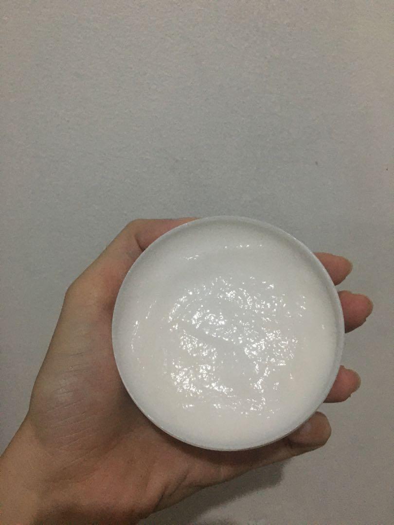 Lulur bule collagen, Kesehatan & Kecantikan, Kulit, Sabun & Tubuh di Carousell