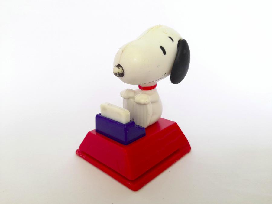 Mcdonalds Mcdo Happy Meal Snoopy Peanuts Collectible hard toy, Hobbies ...