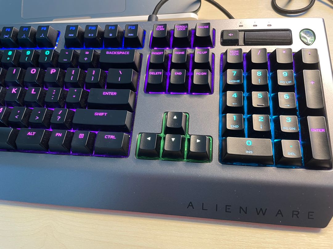Mechanical Keyboard alienware aw768, Computers & Tech, Parts ...