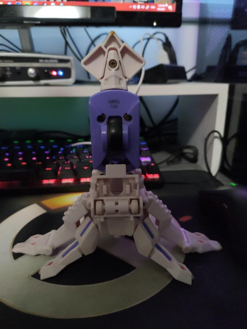 Power Rangers Samurai Gold Ranger's Megazord, Samurai Clawzord and ...