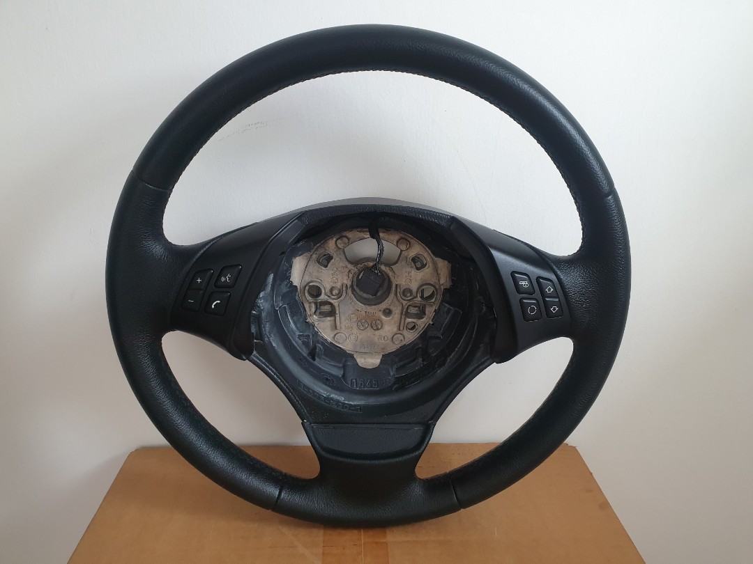 BMW E90 stock steering wheel with controls for 318, 320, 323, 325, Car ...