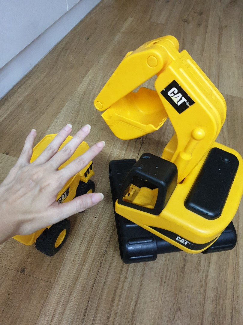 CATERPILLAR Excavator & Dump Truck Construction Set, Hobbies & Toys ...
