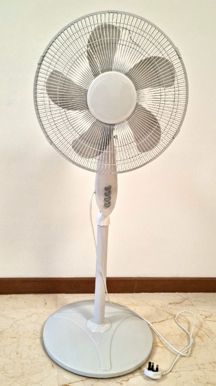 Giant 16 inch stand fan, Furniture & Home Living, Lighting & Fans, Fans ...