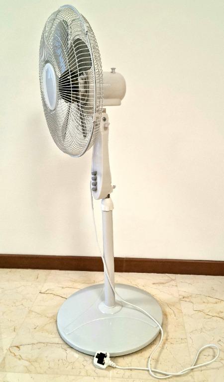 Giant 16 inch stand fan, Furniture & Home Living, Lighting & Fans, Fans ...
