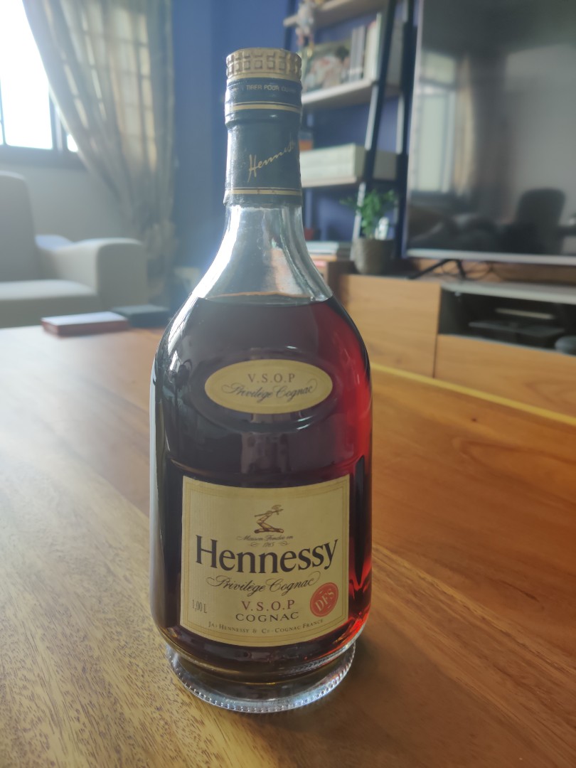 Hennessy VSOP Cognac (1 litre), Food & Drinks, Beverages on Carousell