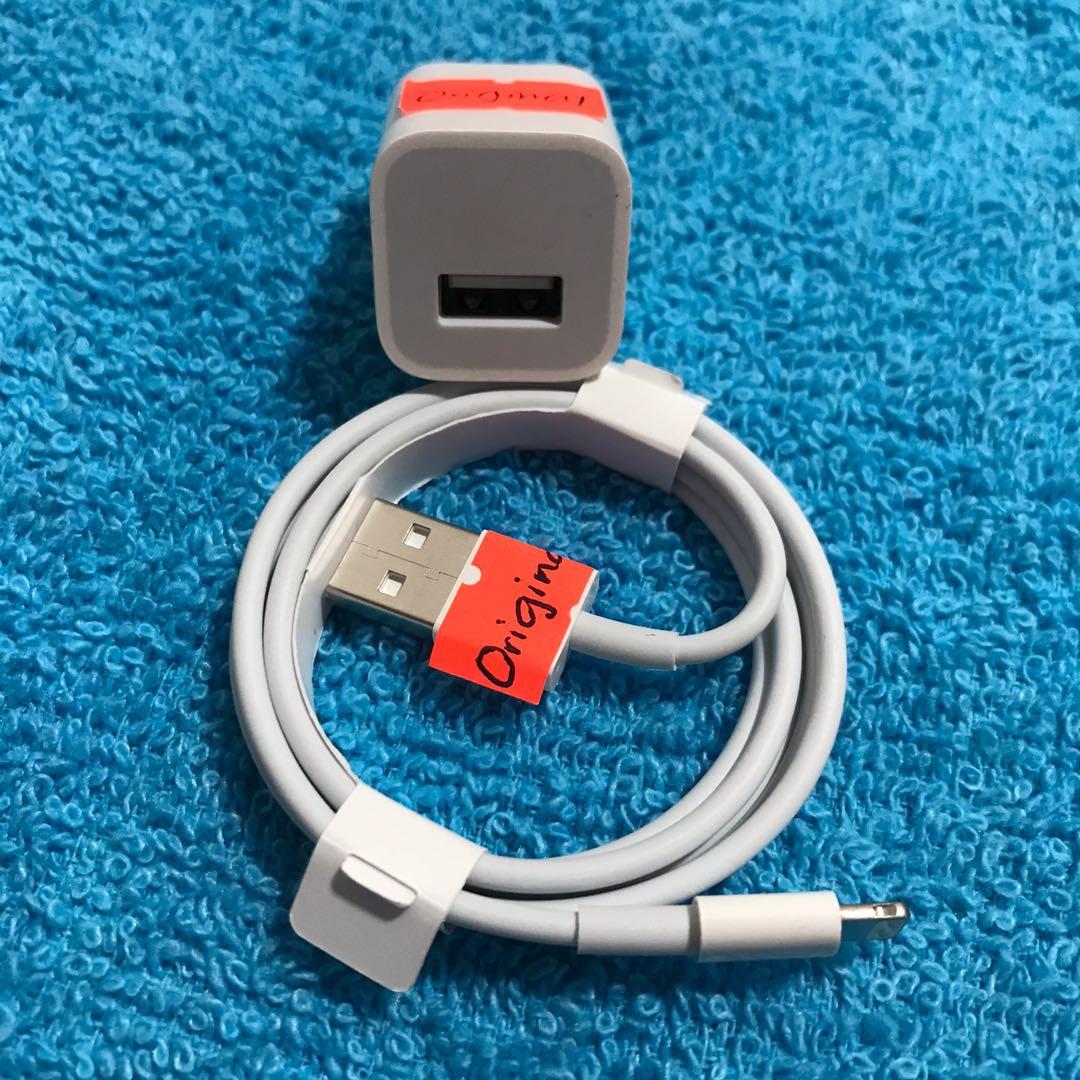 Original Apple iPhone Charger 5 watts adapter and lightning cable ...
