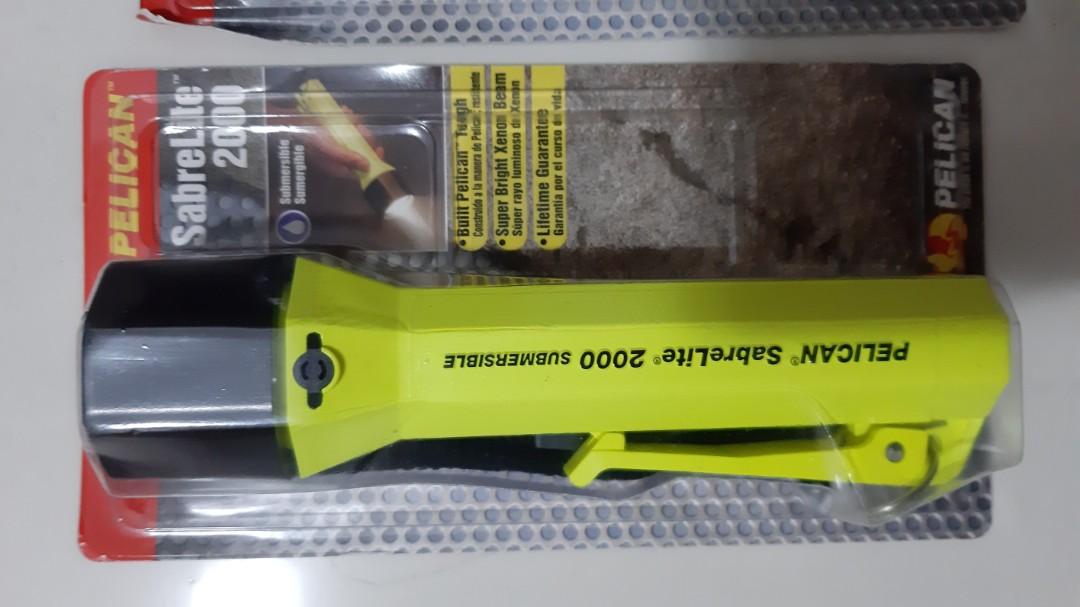 Pelican Sabre Lite #2000 美國製造潛水防爆電筒, 運動產品, 行山及露營 - Carousell
