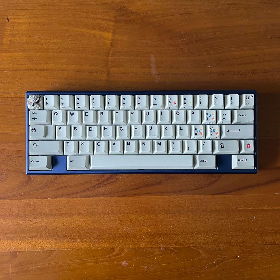 Prophet WKL Navy Custom Mechanical Keyboard built up with cherry top ...