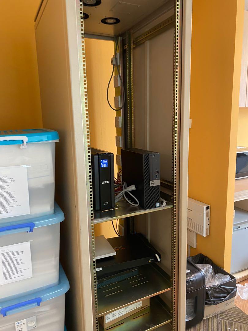 Server rack, Furniture & Home Living, Lighting & Fans, Fans on Carousell