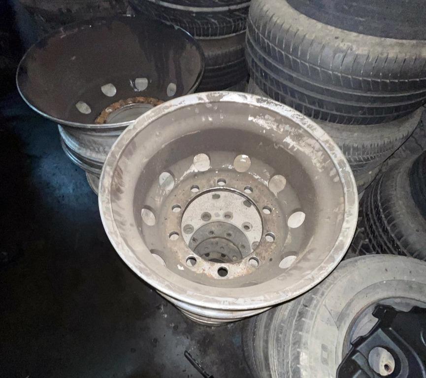 Used Bus Rims, Everything Else on Carousell