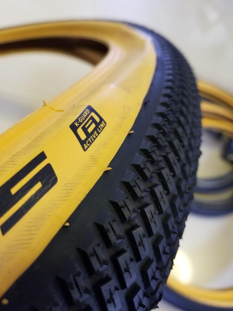 2 x Schwalbe Billy Bonkers MTB Dirt Jump Tyres ( 26 x 2.10" / Tan Wall / Puncture Protected ...