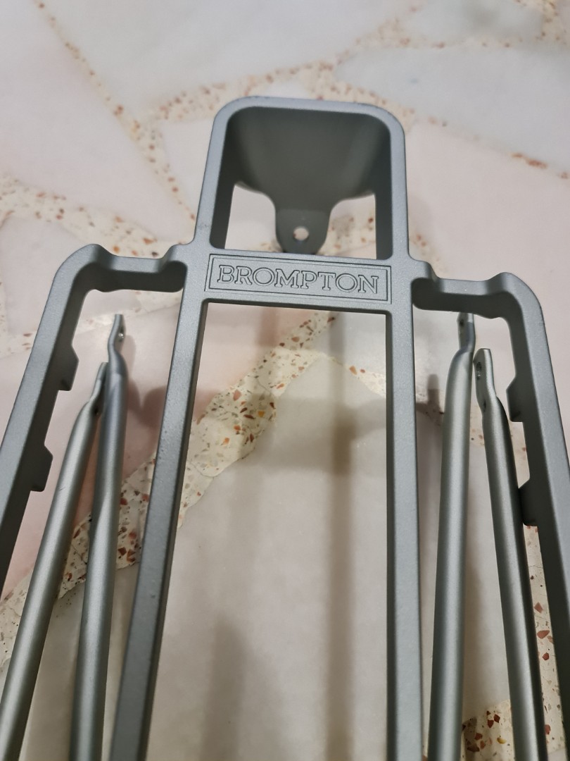 Brompton Rack with Mudguard, Sports Equipment, Bicycles & Parts, Parts ...