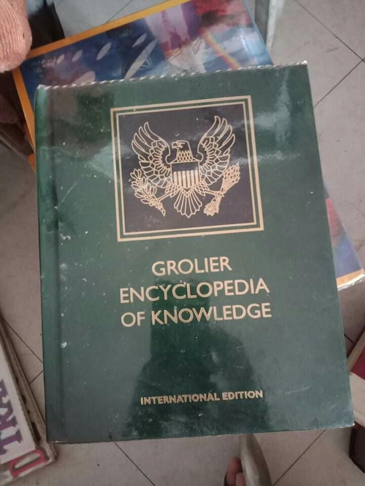 COMPLETE Grolier Encyclopedia and Popular Science Set, Hobbies & Toys ...