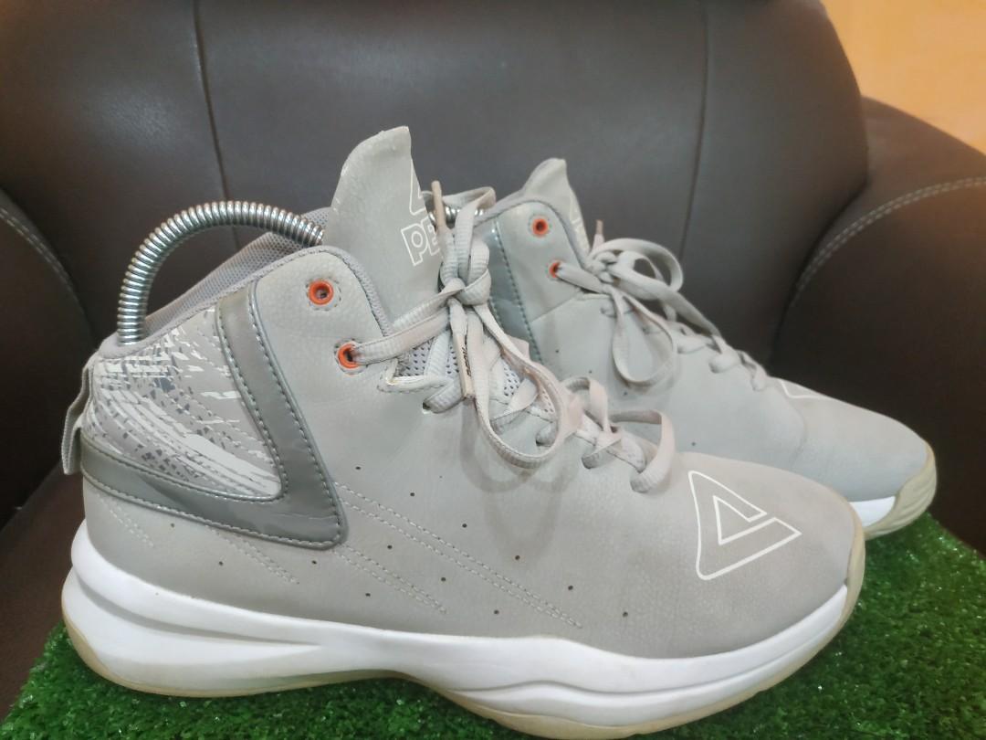 Kasut Mid Cut Brand Peak, Men's Fashion, Footwear, Sneakers on Carousell