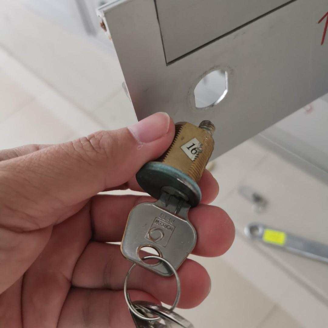 Letterbox digital lock (HDB) or Condo - Singapore, Furniture & Home ...