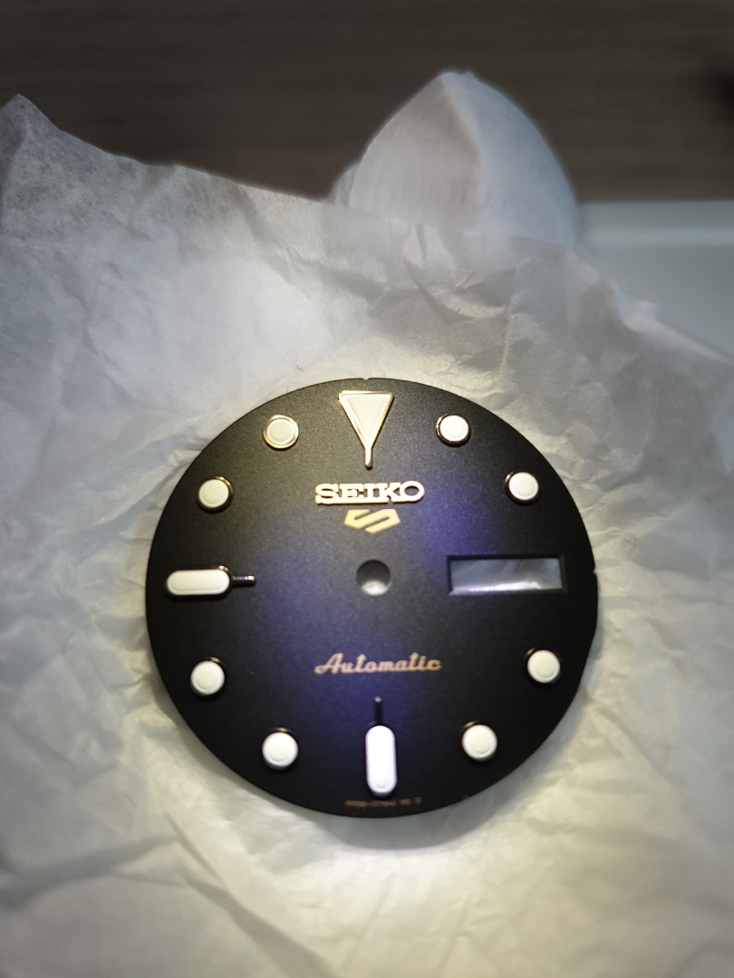 seiko original dial srpe (lumibrite gold indices srpe57k1), Men's ...