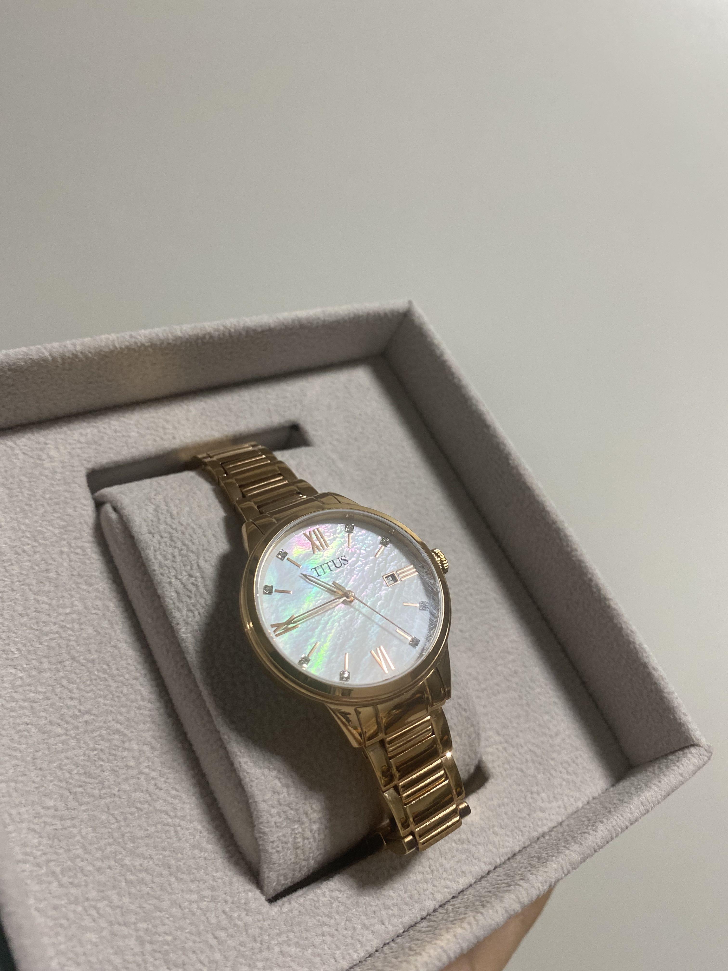 Solvil et Titus Watch in rose gold, Luxury, Watches on Carousell