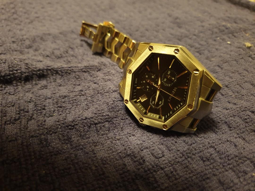 Versace Atelier Octagon BEST FINAL OFFER, Luxury, Watches on Carousell