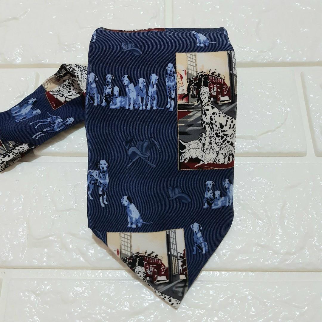 The Saturday Evening Post Necktie, Men's Fashion, Watches & Accessories ...