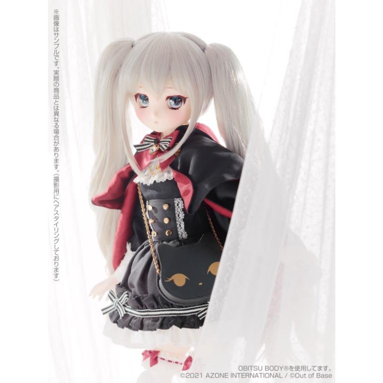 日版 Azone Petit Suzune Wonder Fraulein Goth x Loli Cats Doll, 興趣及遊戲, 玩具 ...