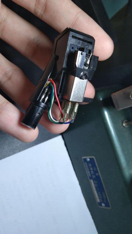 ADC Headshell for Phonograph Turntables Headshells, Audio, Other Audio ...