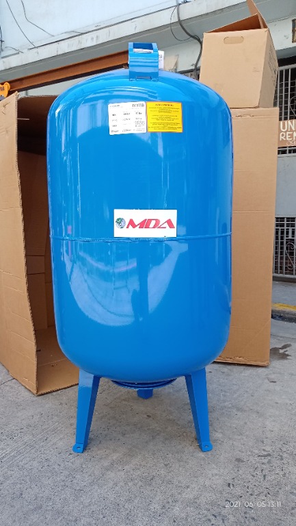 Bladder Tank 300 liters, Commercial & Industrial, Industrial Equipment ...