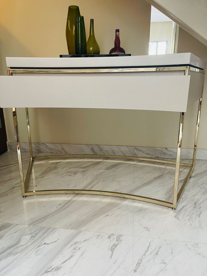 Display Table White with Gold frame from Premium Store- Retail Value ...