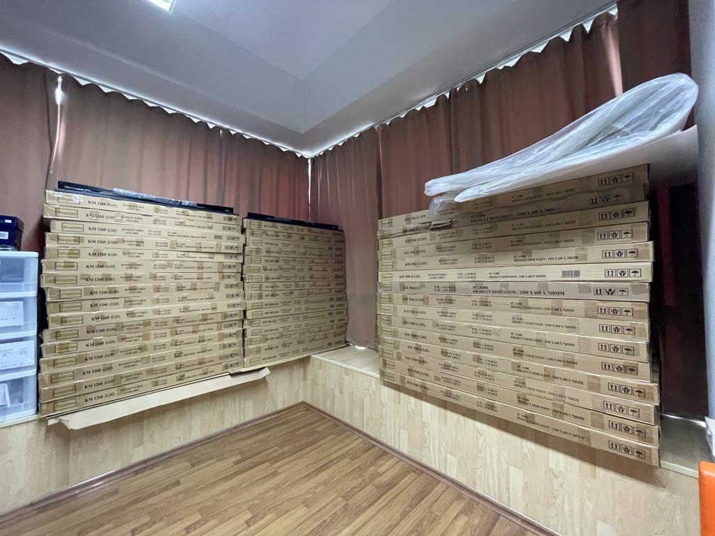 GS Folding Table 1200/1500mm x 600mm, Furniture & Home Living ...