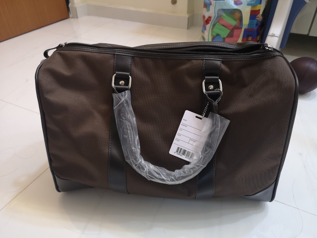 Hand carry bag, Hobbies & Toys, Travel, Luggage on Carousell