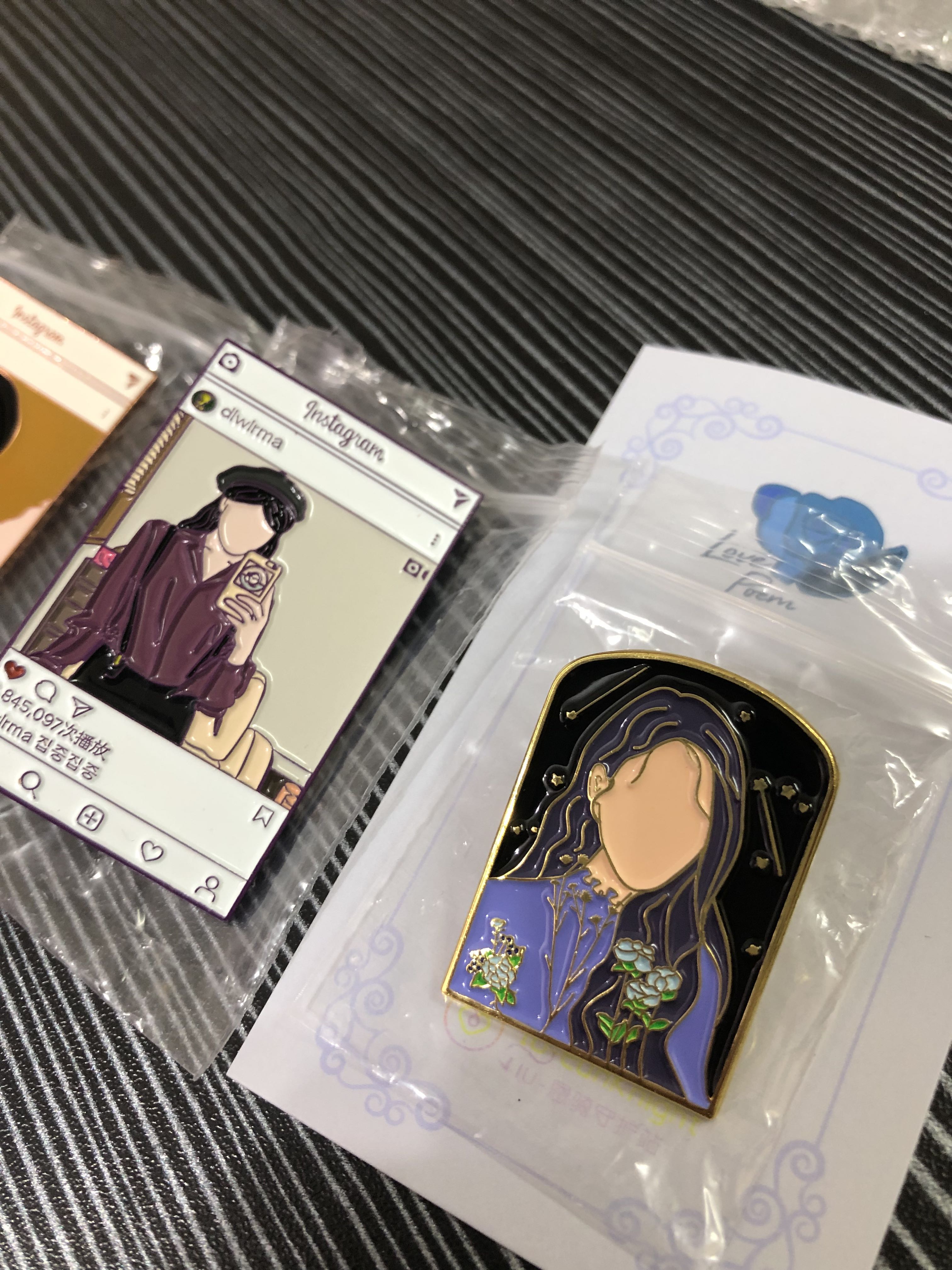 IU unofficial badge/items, Hobbies & Toys, Collectibles & Memorabilia ...