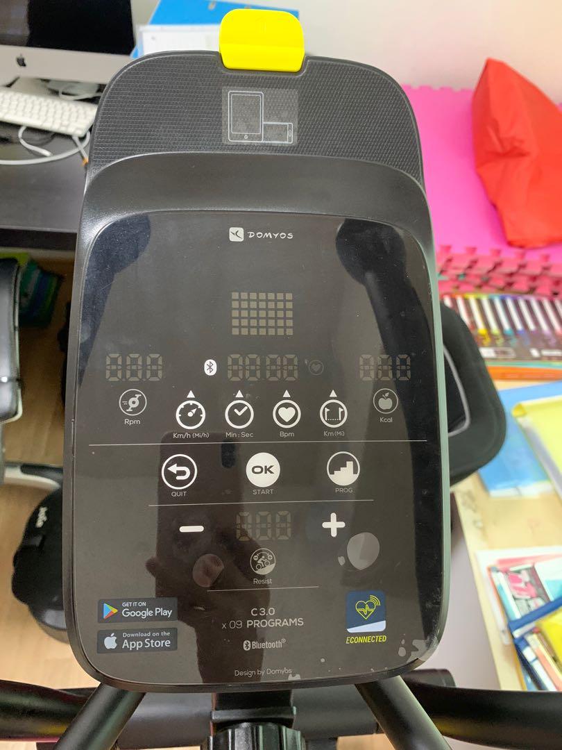 Self powering cross trainer, Sports Equipment, Exercise & Fitness ...