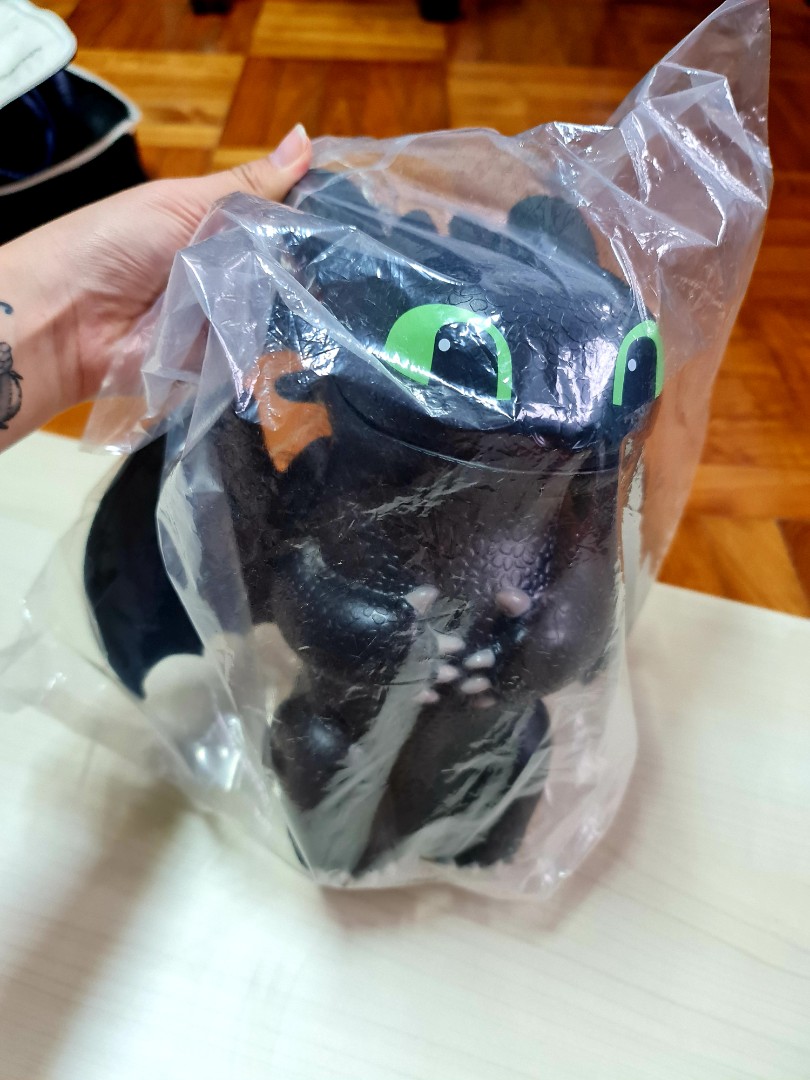 Toothless Popcorn Holder, Hobbies & Toys, Toys & Games on Carousell