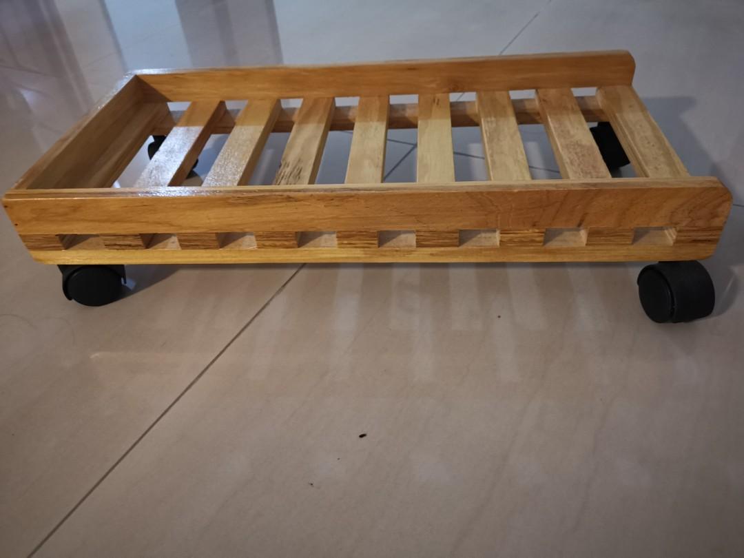 deak top rack, Furniture & Home Living, Furniture, Shelves, Cabinets ...