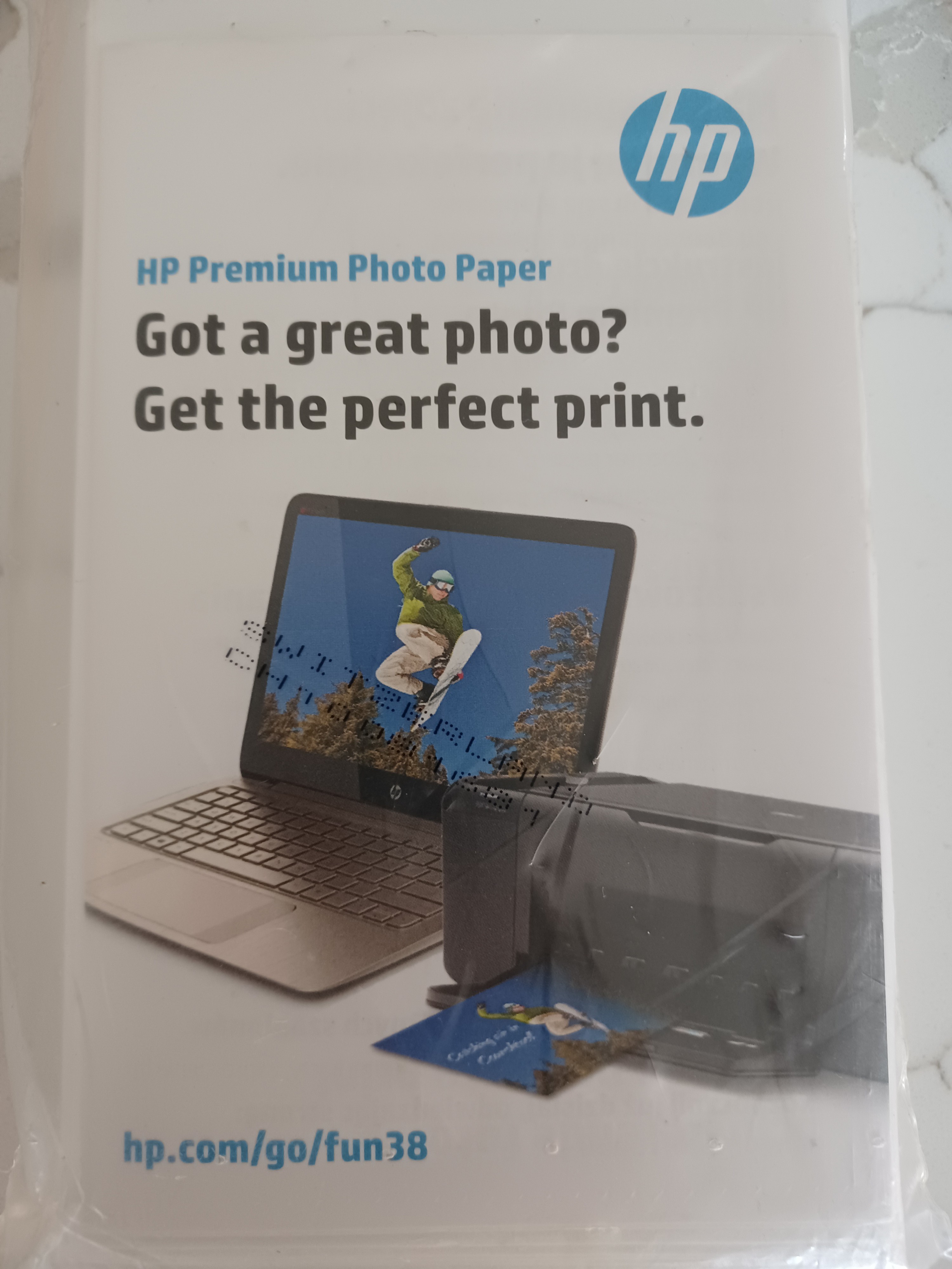 HP photo paper, Computers & Tech, Printers, Scanners & Copiers on Carousell