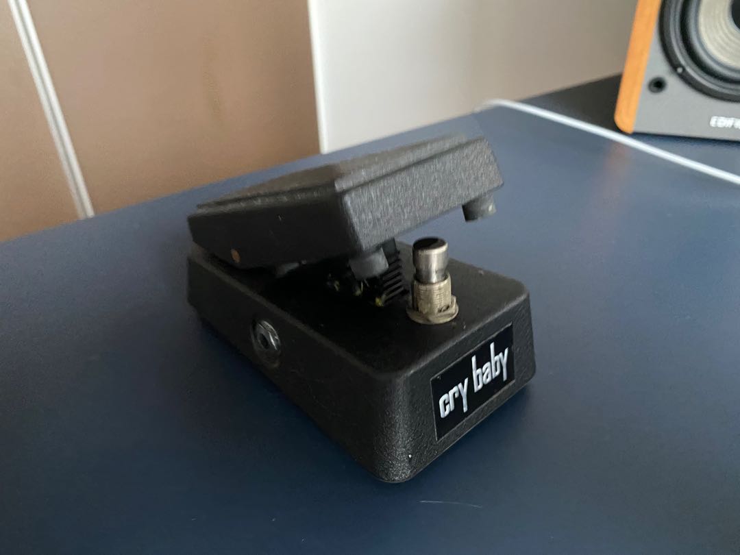 Mini cry baby guitar pedal, Hobbies & Toys, Music & Media, Musical ...